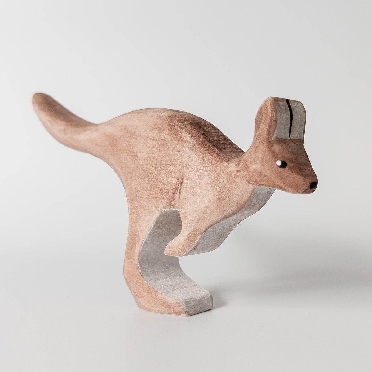 Kangaroo Figurine - Handmade Wooden Australian Animal Figurines – The ...